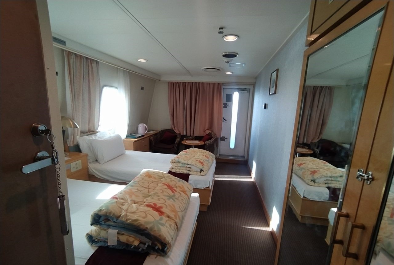 MV Bay One Cruise Ship Ticket Booking Price